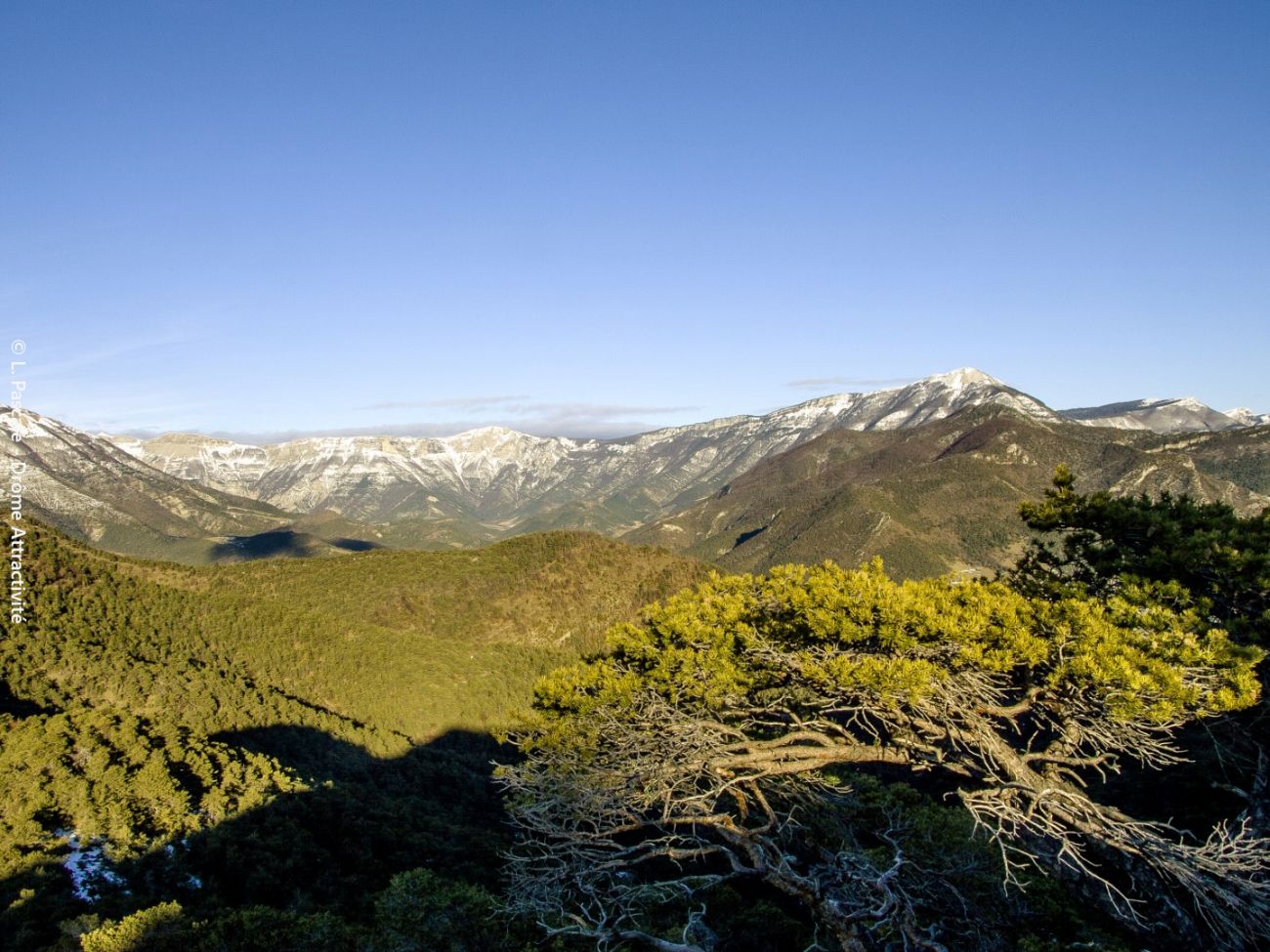 Les cols de Vachères et de Saint-Andéol - La Drôme Tourisme