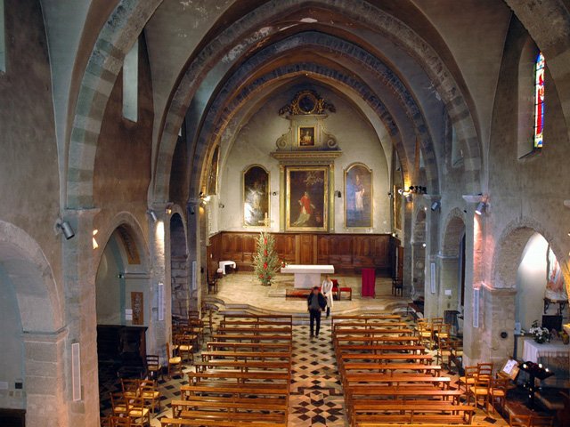 L’église Saint-Vincent de Nyons - La Drôme Tourisme
