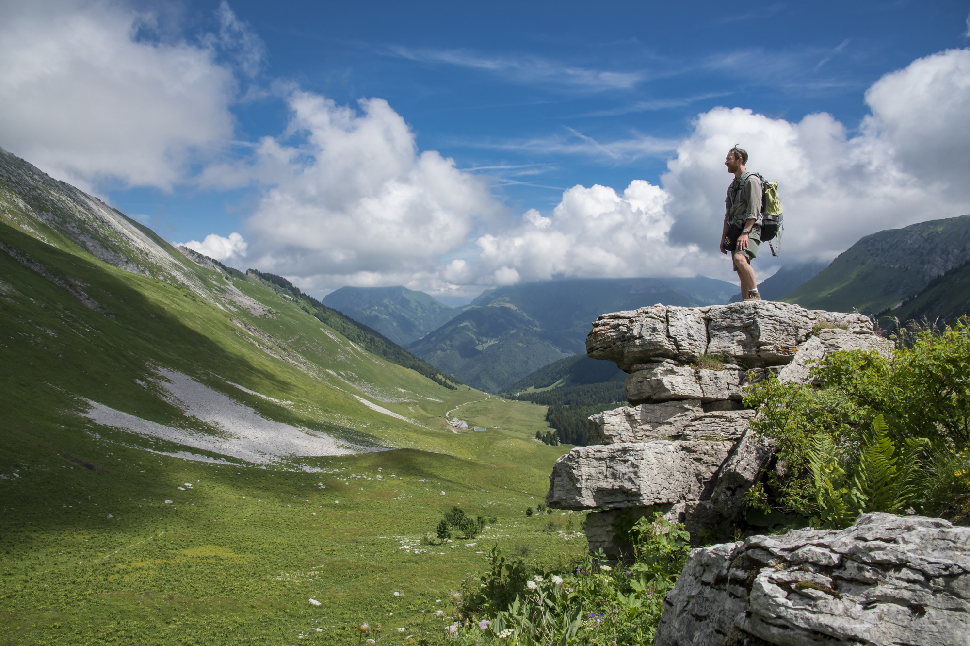 The Col of Arclusaz (loop starting from the Bellevaux convent car park ...