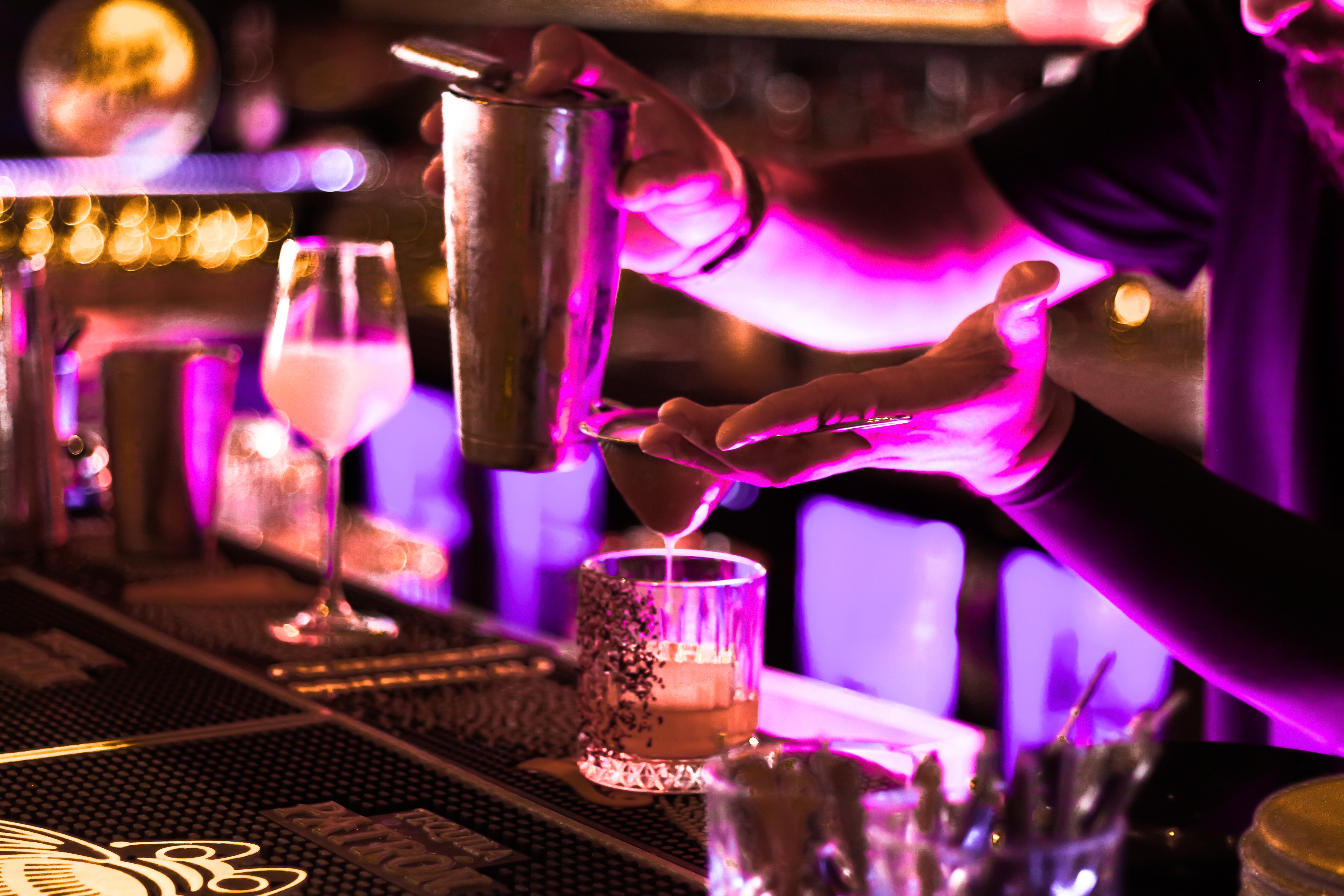 Tribe Cocktail Bar - Auvergne-Rhône-Alpes Tourisme