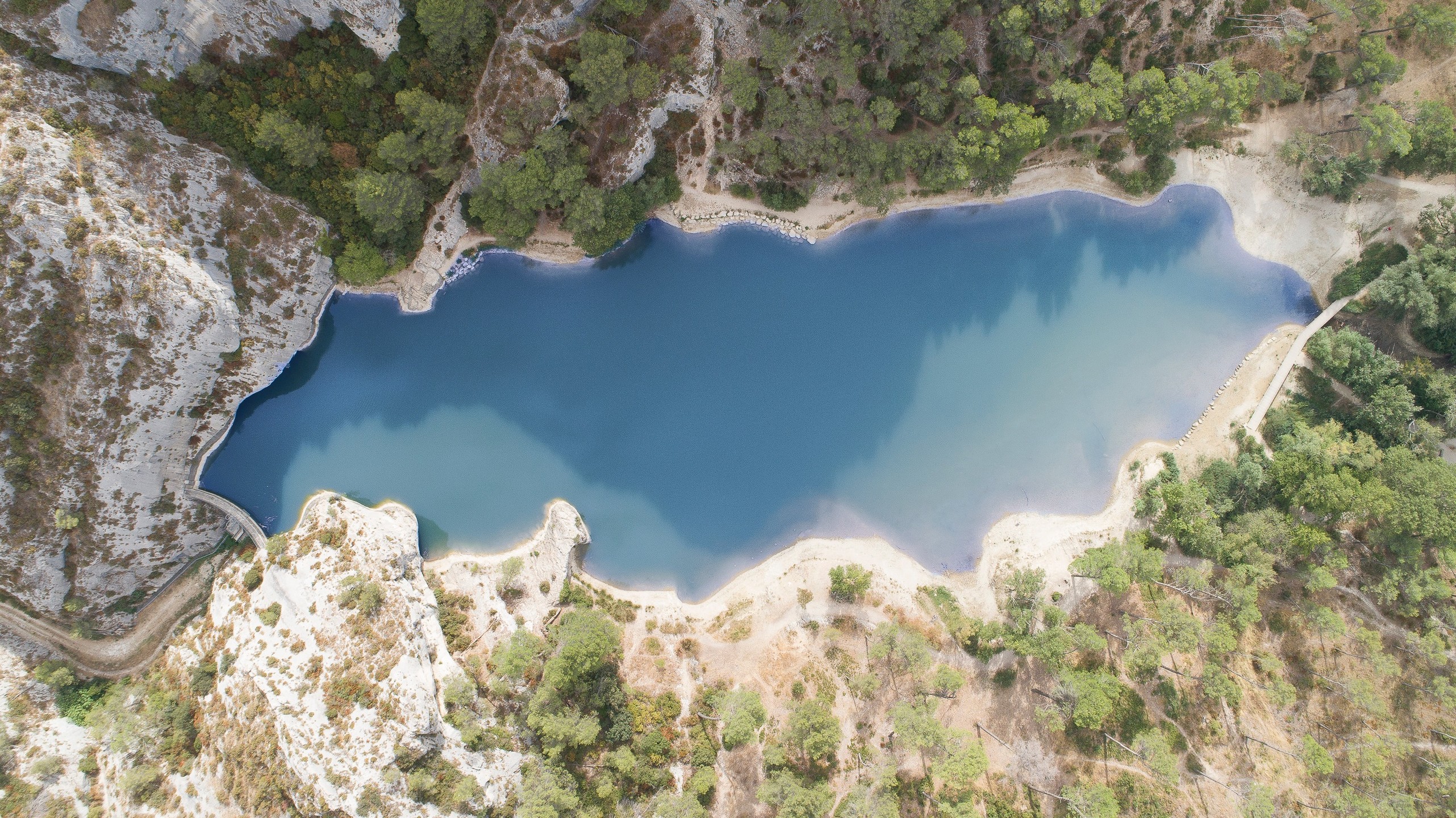 Lac de Peïroou - Alpilles en Provence