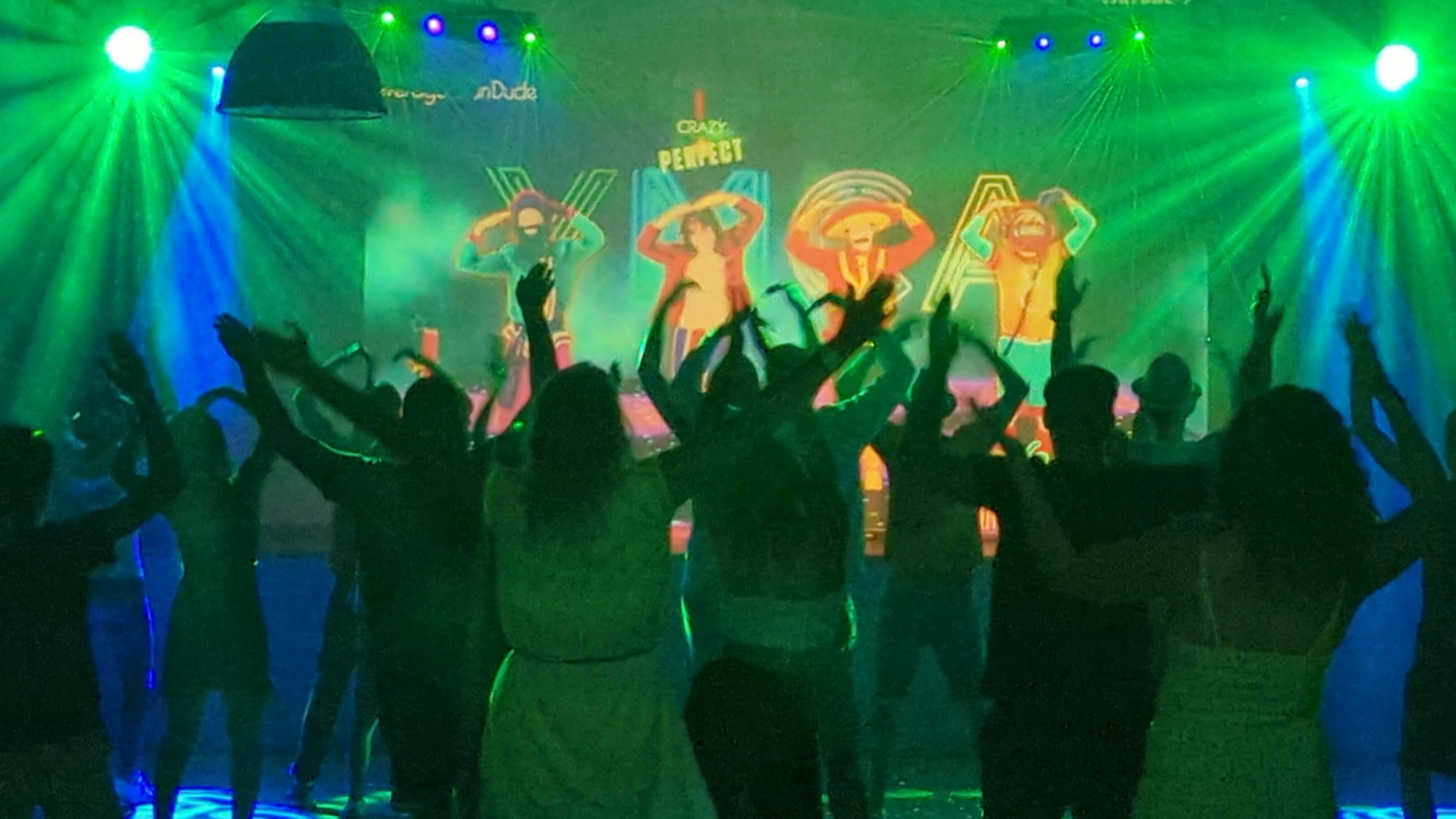 80s-90s “Time travel” evening | Explore Savoie - French Alps