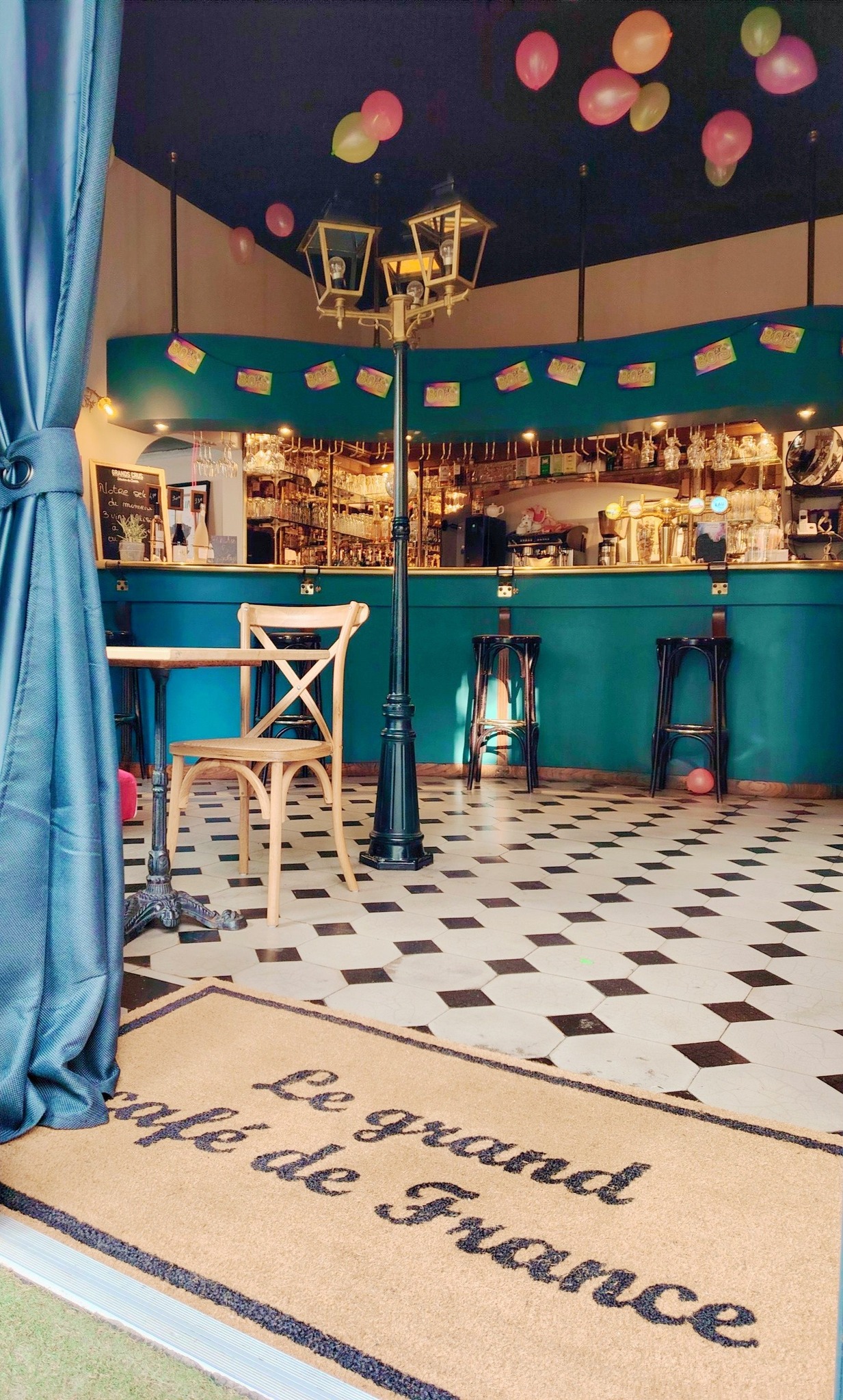 Le Grand Café de France - Auvergne-Rhône-Alpes Tourisme