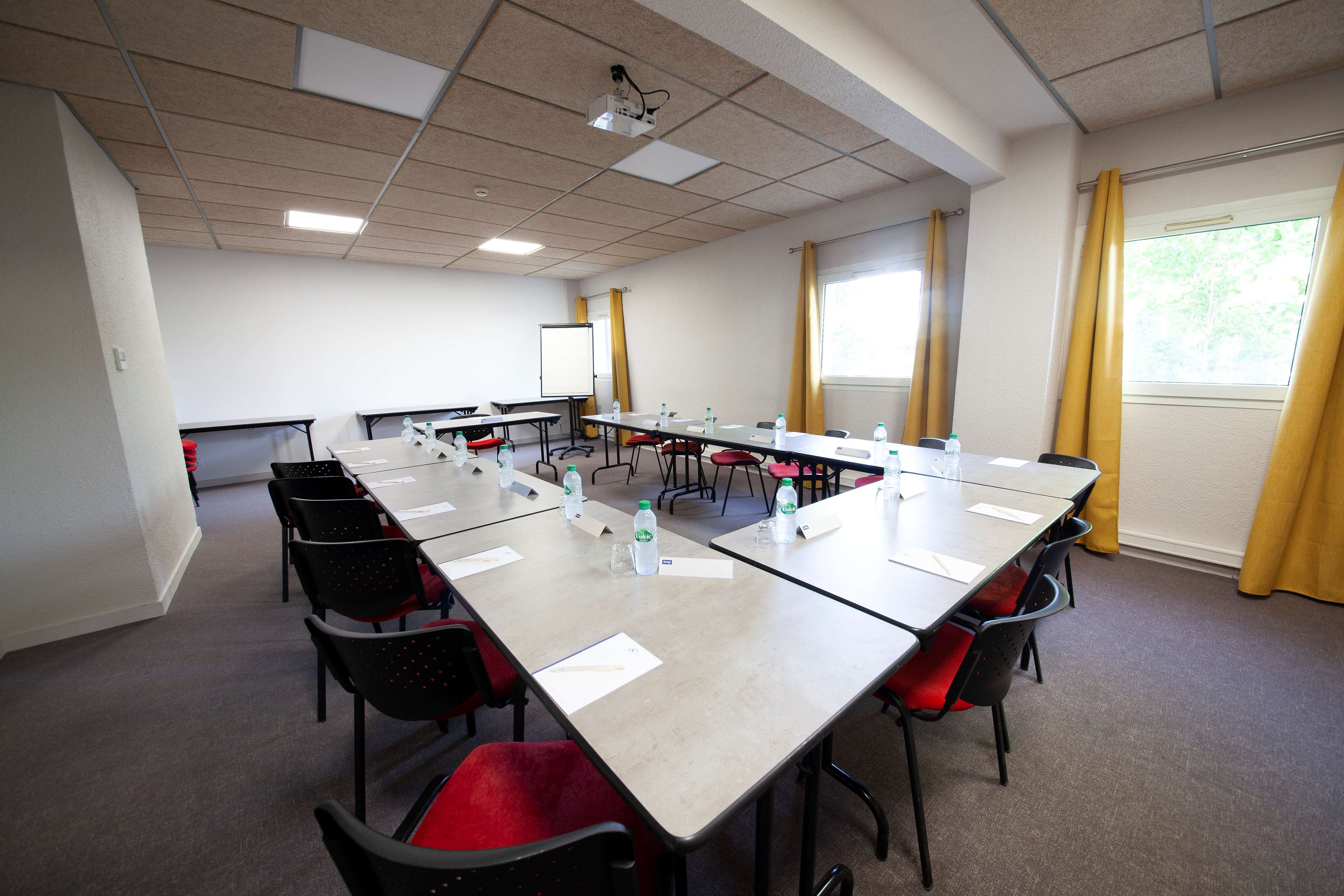 Location de salles Hôtel-Restaurant Kyriad - Auvergne-Rhône-Alpes Tourisme