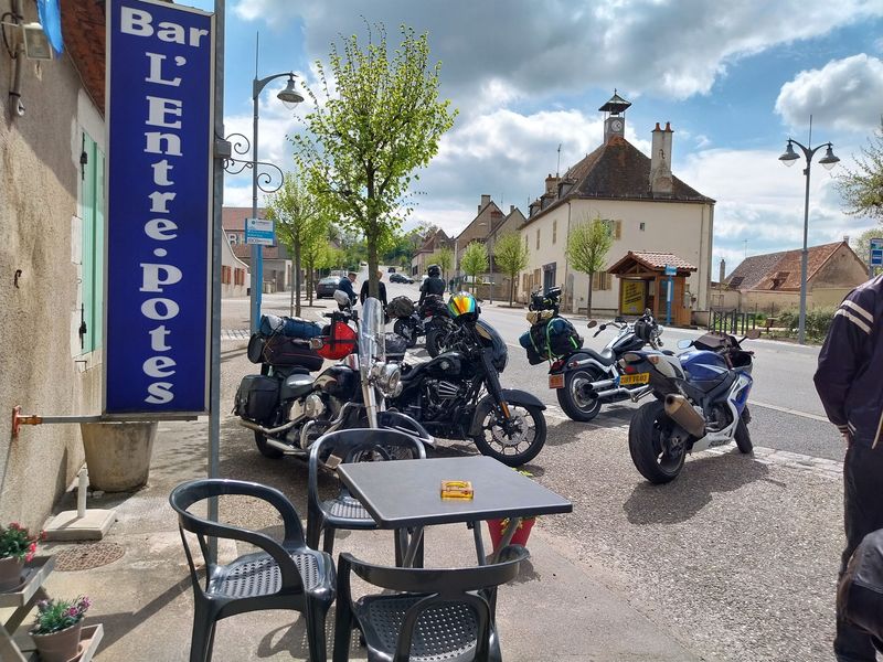 L'Entre Potes - ChÃ¢tel-de-Neuvre