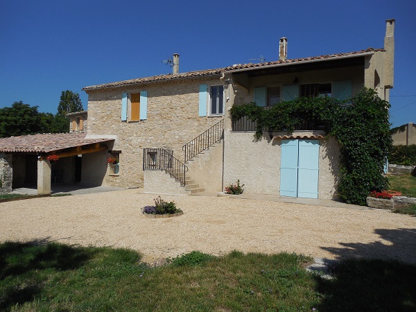 Gîte La Ramade, Meublé et Gîte à Vachères | Alpes de Haute Provence ...
