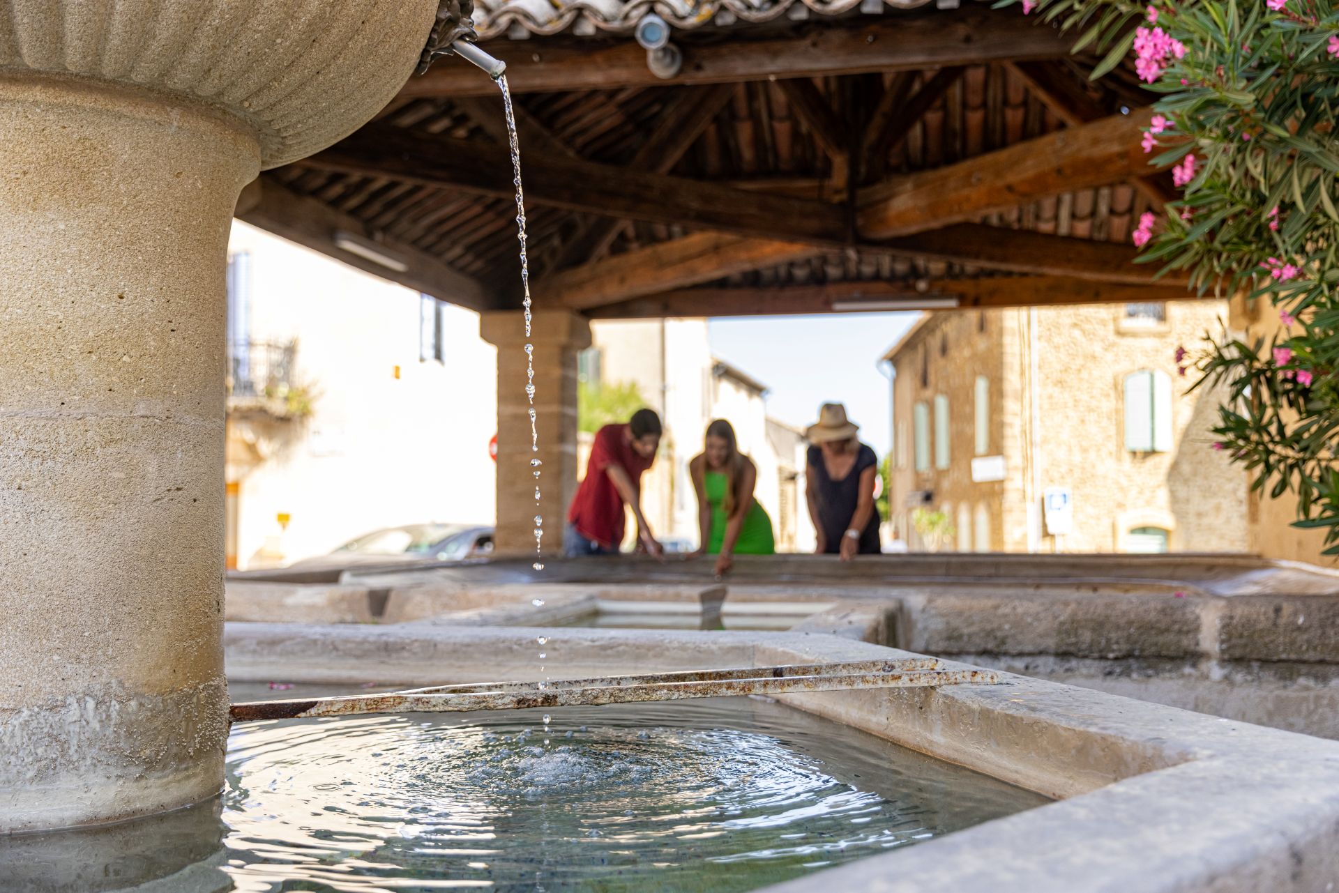 Visite guidée de Rochegude pour les groupes - La Drôme Tourisme