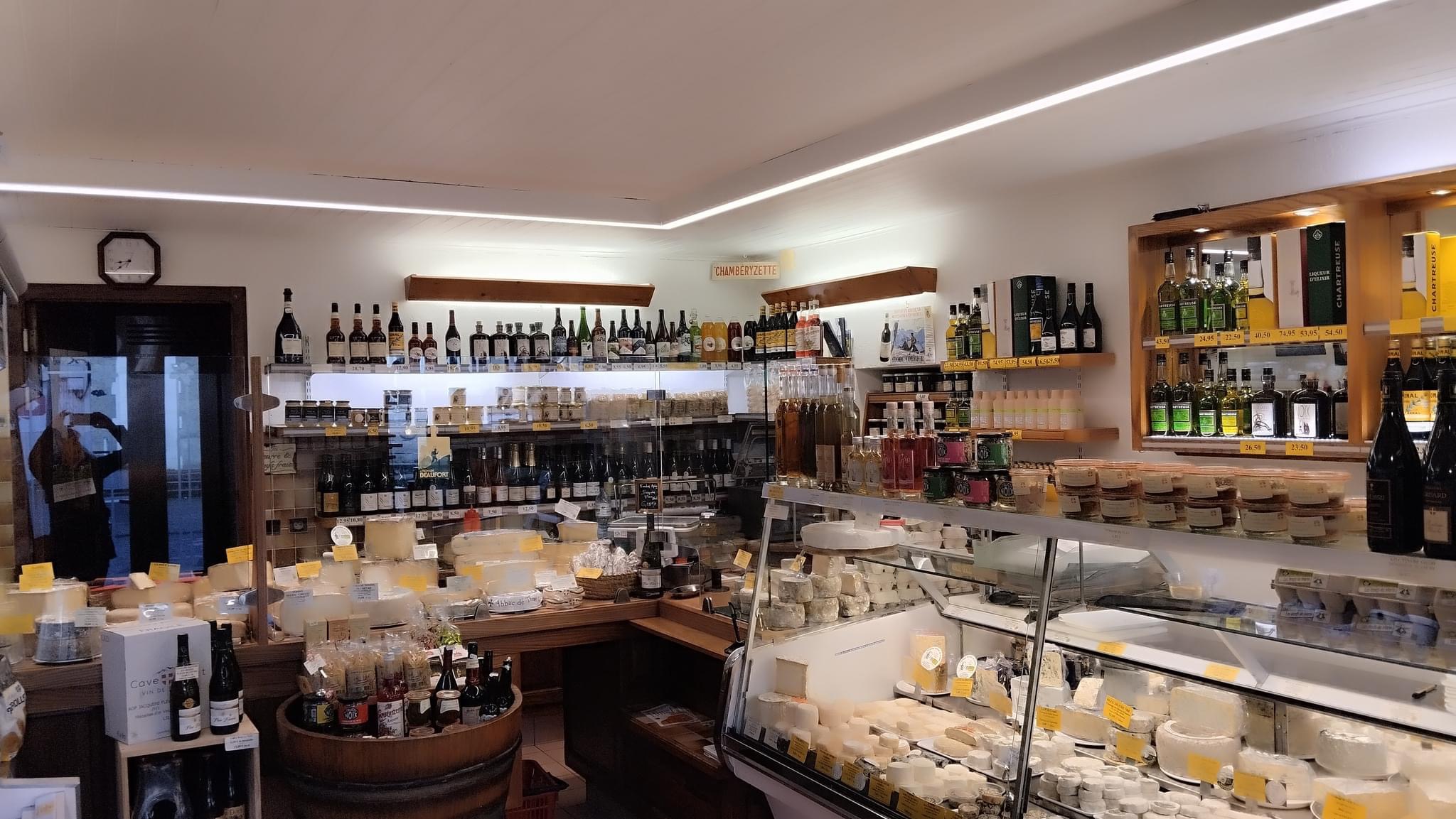 Fromagerie Saint Pierre Entremont - Auvergne-Rhône-Alpes Tourisme