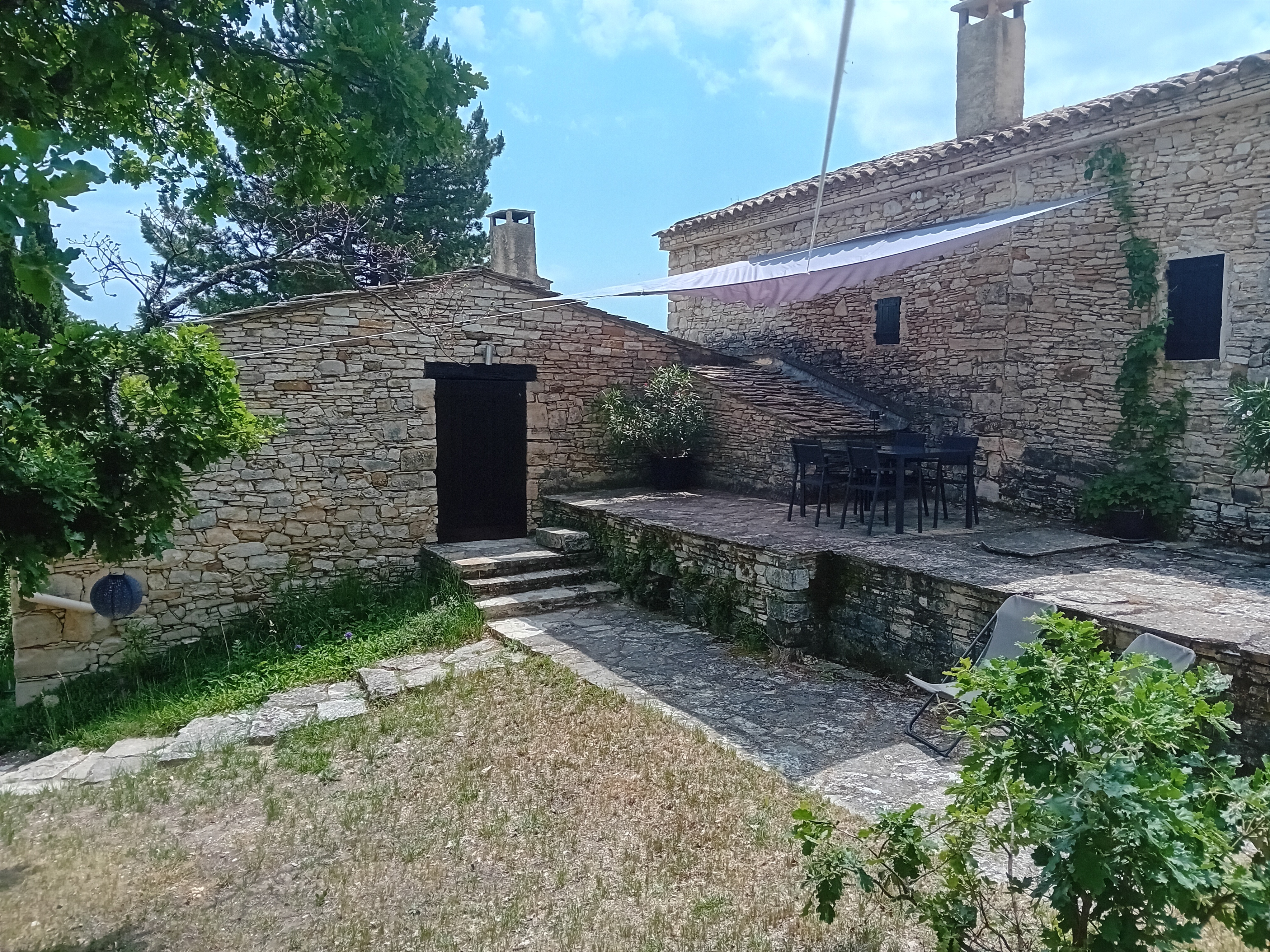 Le Marguis, Meublé et Gîte à Vachères | Alpes de Haute Provence Tourisme