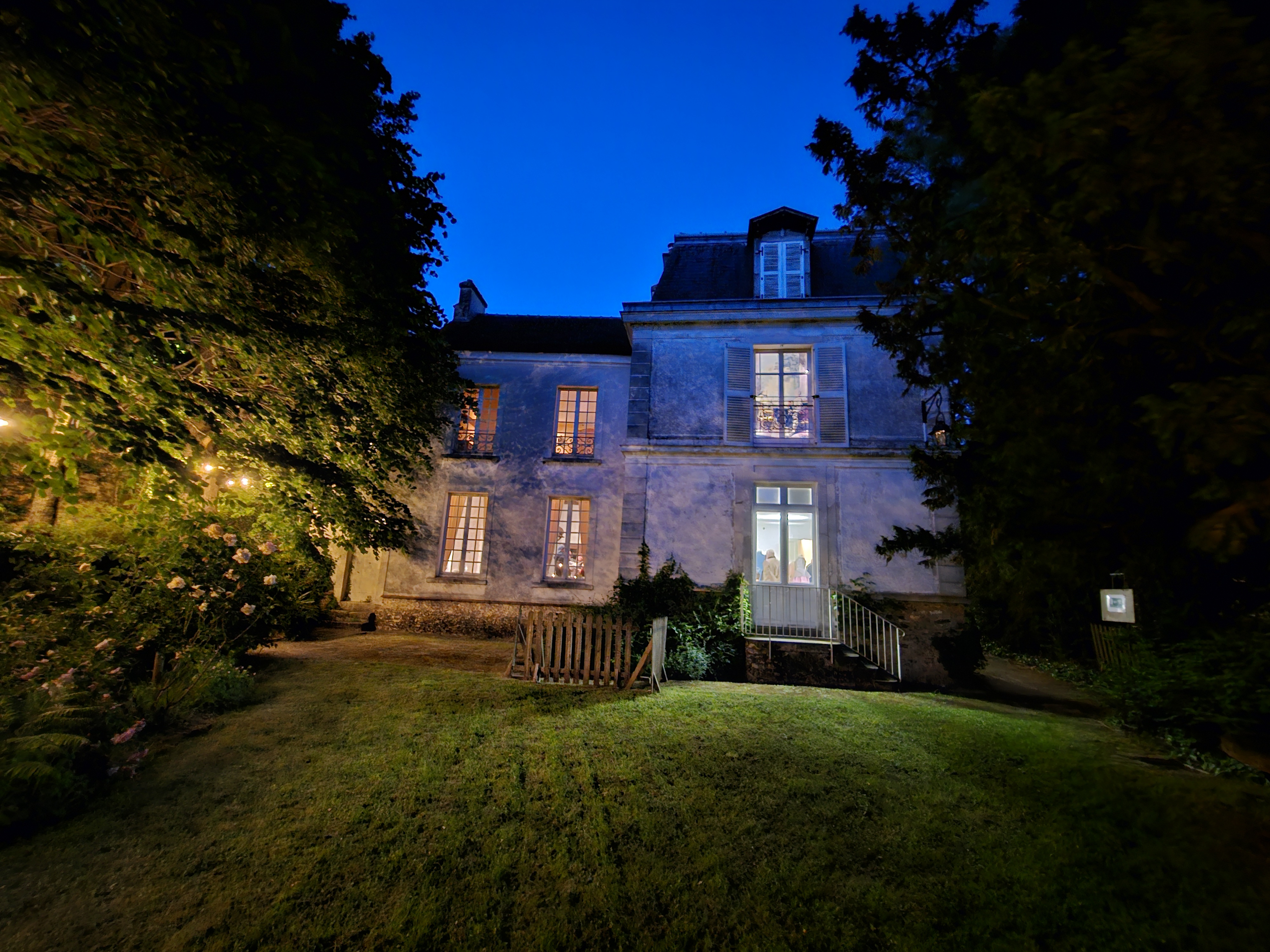 Passez la nuit chez Jean-Jacques Rousseau - Val d'Oise Tourisme, Votre ...