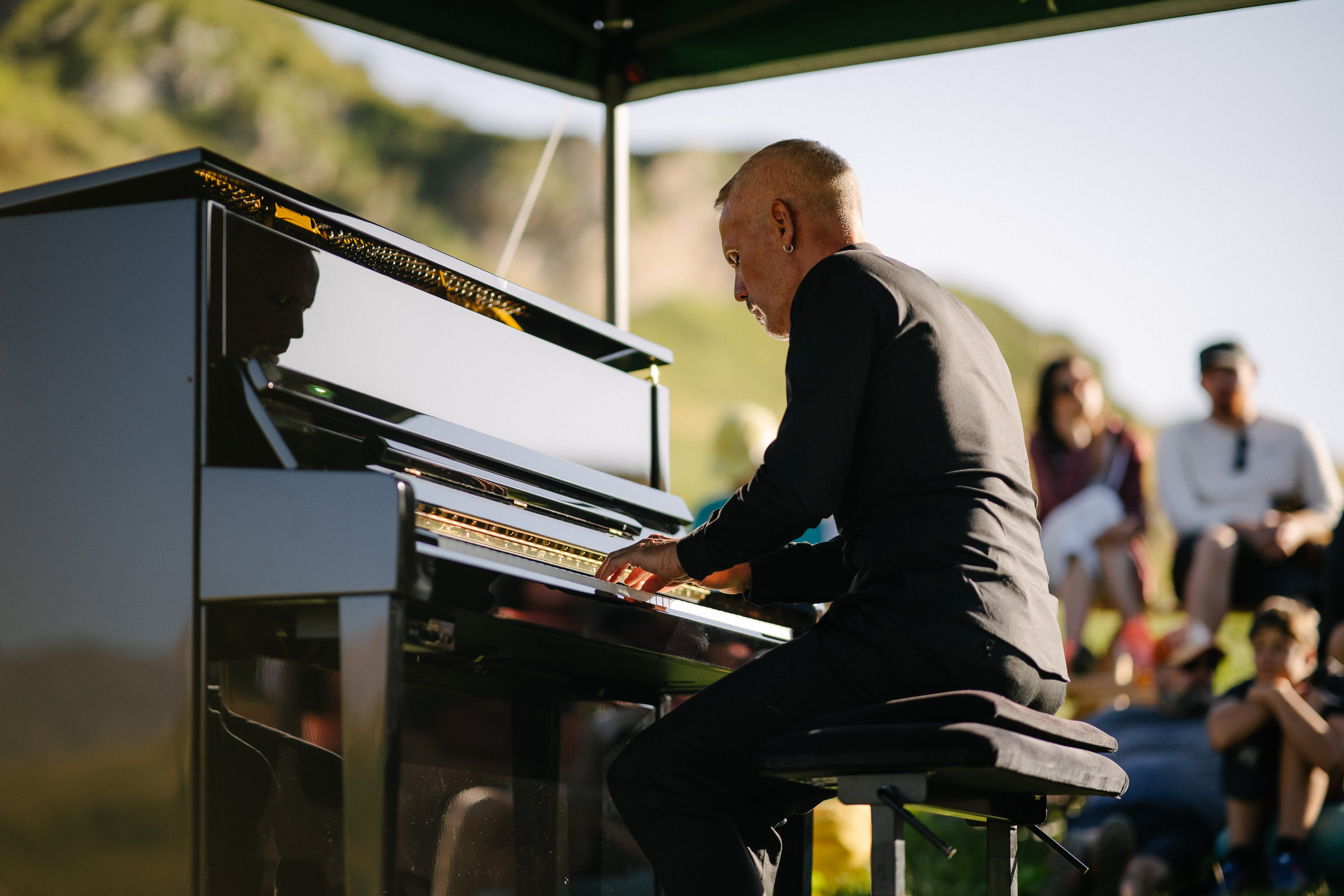 SOLD OUT – Piano Hike at Lake Sainte-Hélène | Nature Rendezvous in ...